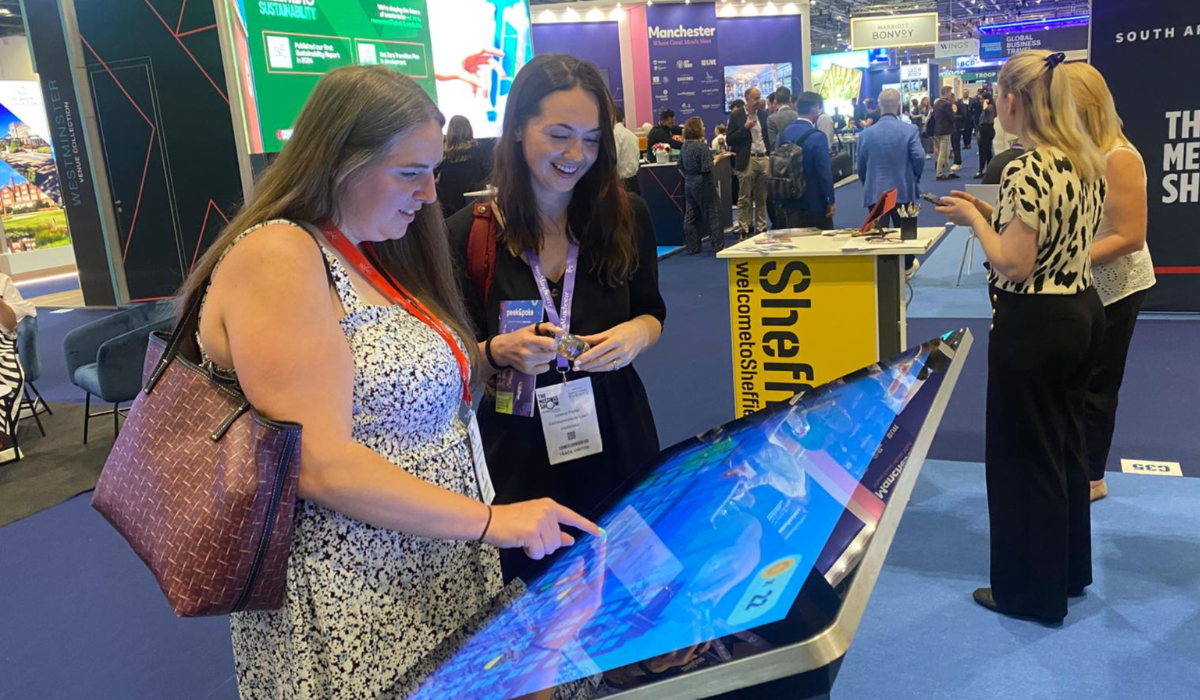 Interactive Games For Trade Shows & Exhibitions | Peek & Poke
